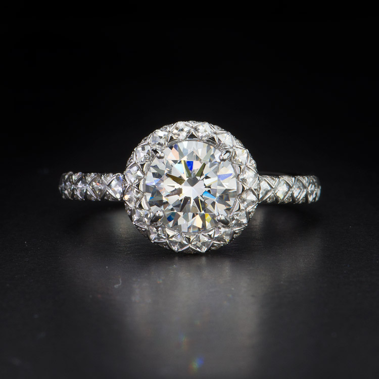 Round Brilliant Diamond Engagement Ring